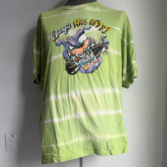 Hanes | Shirts | Barqs Root Beer 9s Graphic Tshirt | Poshmark